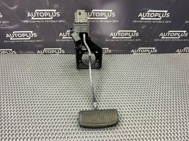 Педаль тормоза Kia Ceed 2009 (G4GC) Б/У с пробегом