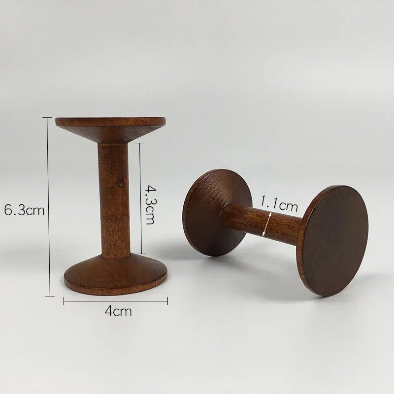 Деревянные катушки для вышивки 4x6.3cm