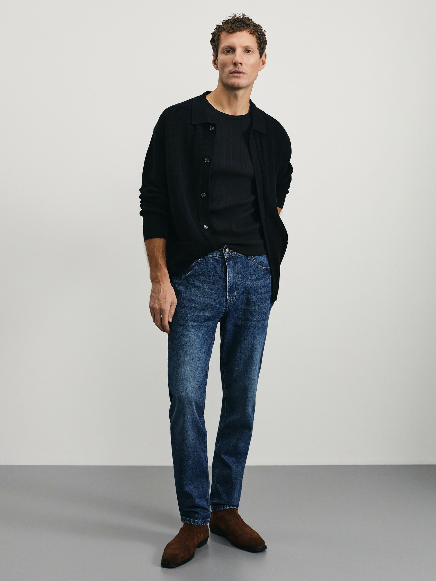 Джинсы зауженные Man slim 