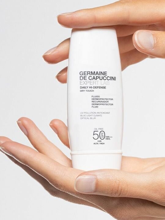 Germaine de Capuccini Эмульсия высокой защиты SPF50 без тона 30 мл