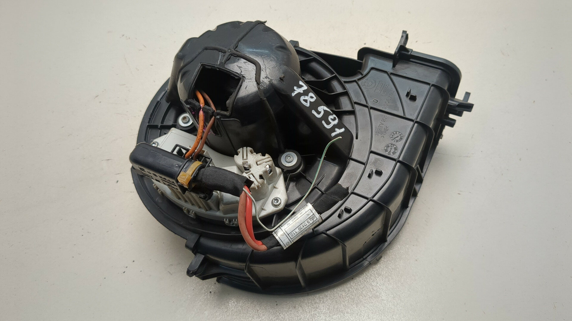 Двигатель отопителя (моторчик печки) BMW X5 E70 Б/У