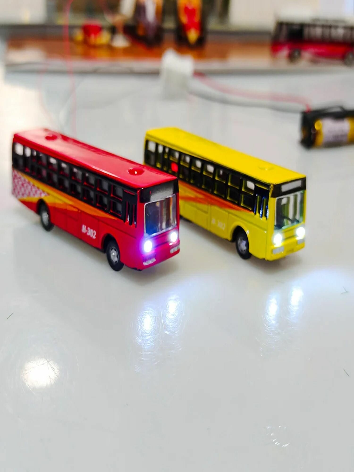 1 шт. Металлический городской автобус N Scale 1/150 для моделей, аксессуары для железнодорожных макетов и ландшафтов