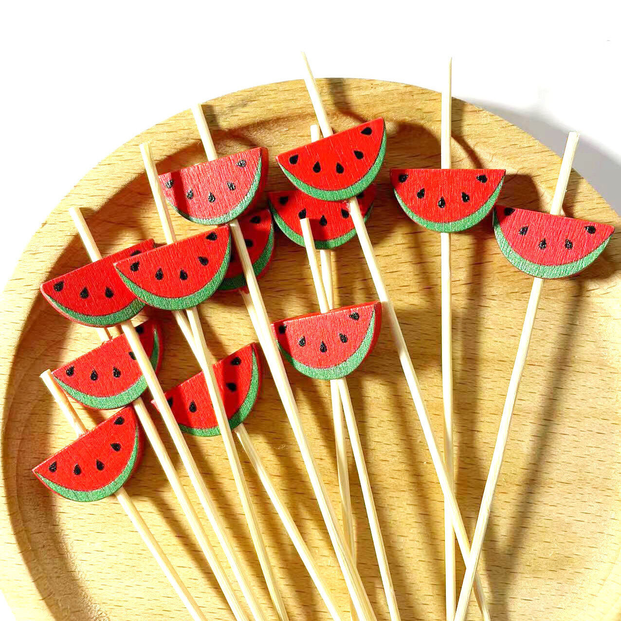 Одноразовые фруктовые палочки, креативные бамбуковые палочки, декор для коктейлей, палочки для сэндвичей, десертные вилки, палочки для бургеров, фиксированные зубочистки