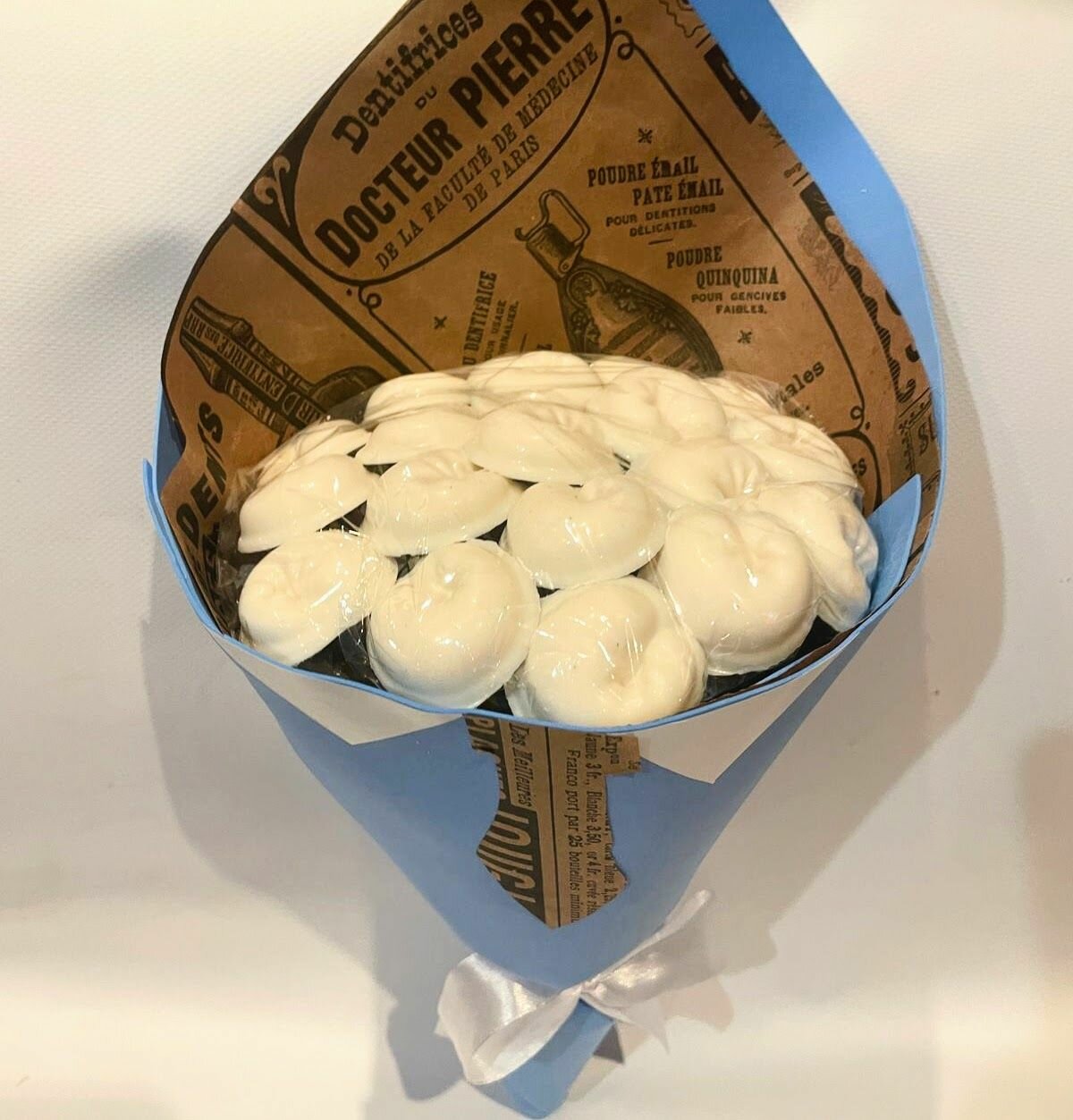 Шоколадные пельмени с орехами 19 шт синий крафт 345 гр ShokoTrendy Сладкий мужской букет на день рождения/ 23 февраля