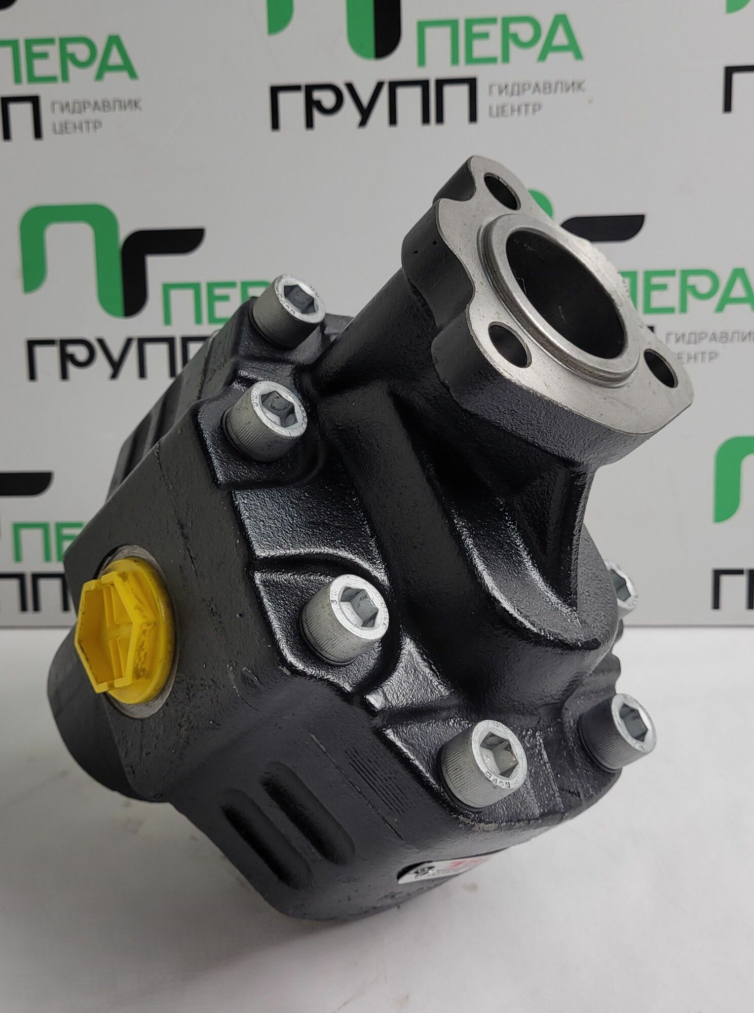 Шестеренчатый гидронасос 60 л UNI