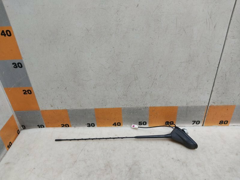 Б/У Антенна Citroen C4 2011 2, B7 476397 Peugeot-Citroen арт. 9665363880, 9665363880, 6561A0