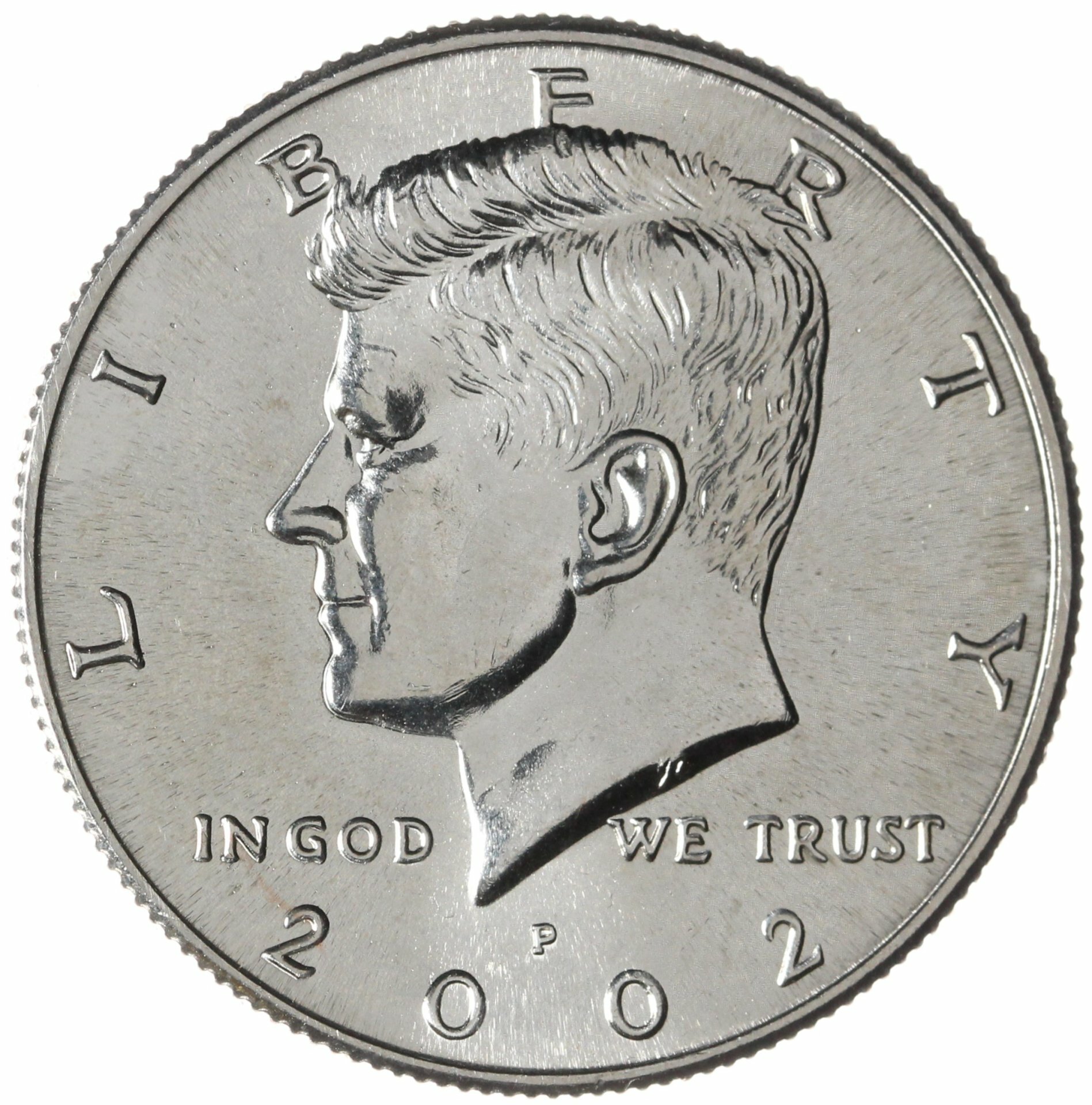 США 50 центов 1/2 доллара, half dollar 2002 P Kennedy Half Dollar Кеннеди знак монетного двора "P" - Филадельфия, Медь, в сохранности UNC