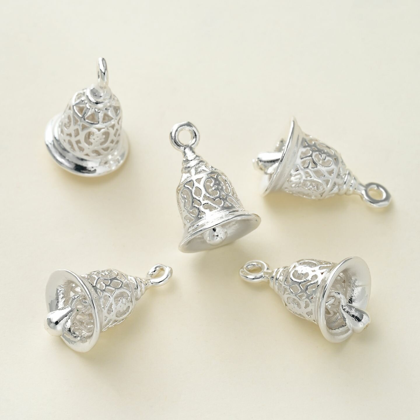 Звонкие бубенчики - колокольчики Цвет серебро 9.5*16 мм 2 шт