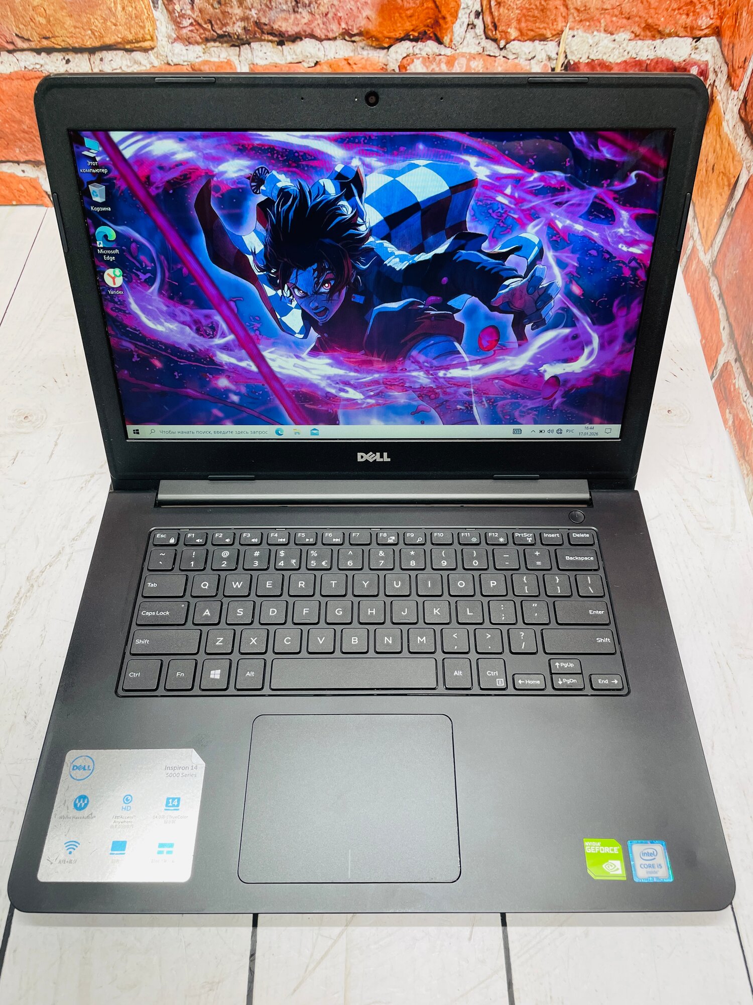Игровой ноутбук 14, Dell 14-5757, Intel Core i5 6200U, 8 Gb DDR4, 256 Gb SSD, GeForce 930m