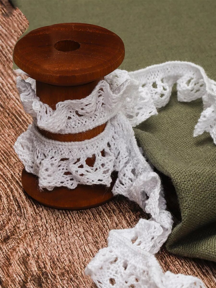 Кружево тесьма вязаная на резинке 17мм 10м