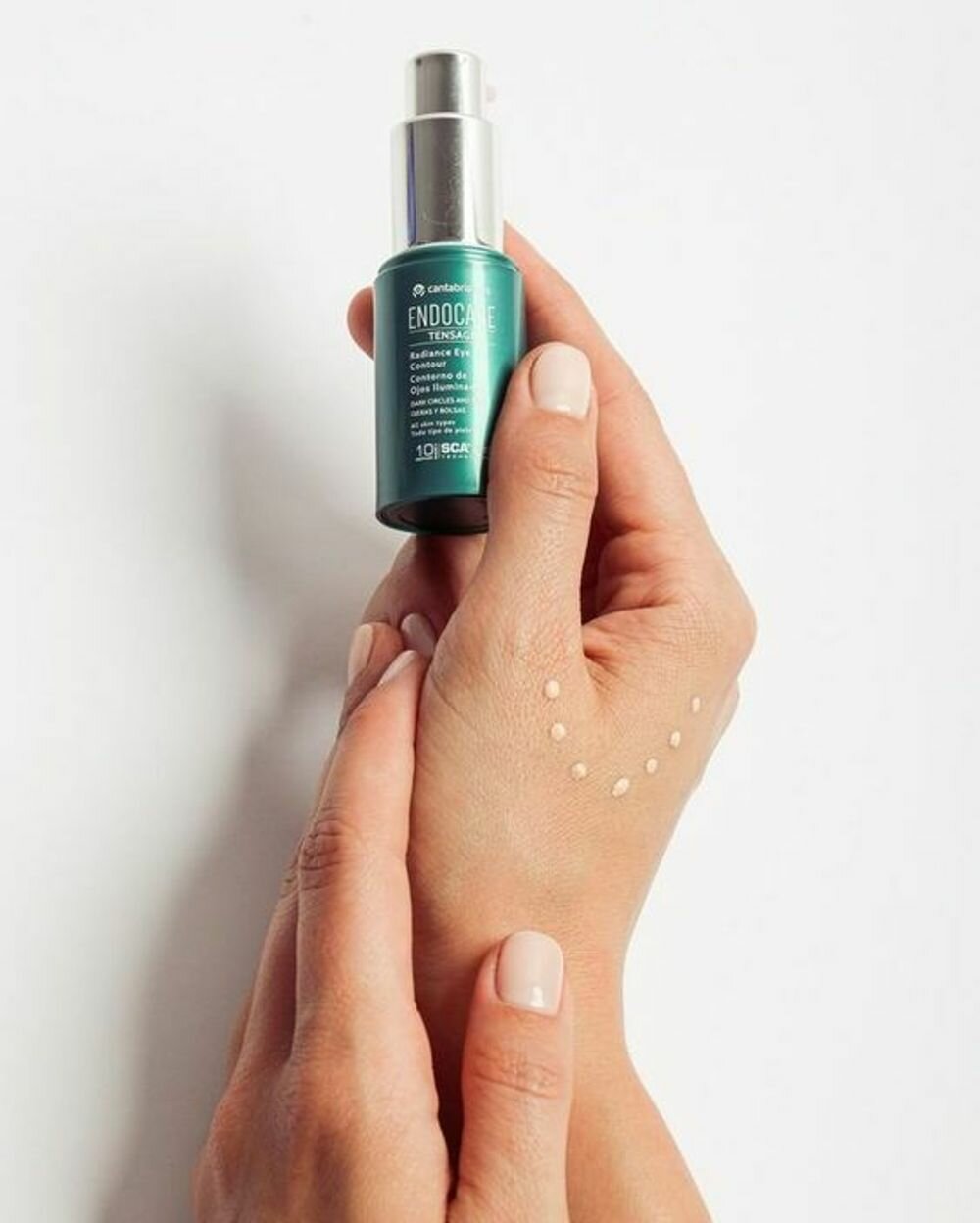 Сияющий флюид для контура глаз Cantabria Labs ENDOCARE TENSAGE Radiance Eye Contour, 15 мл