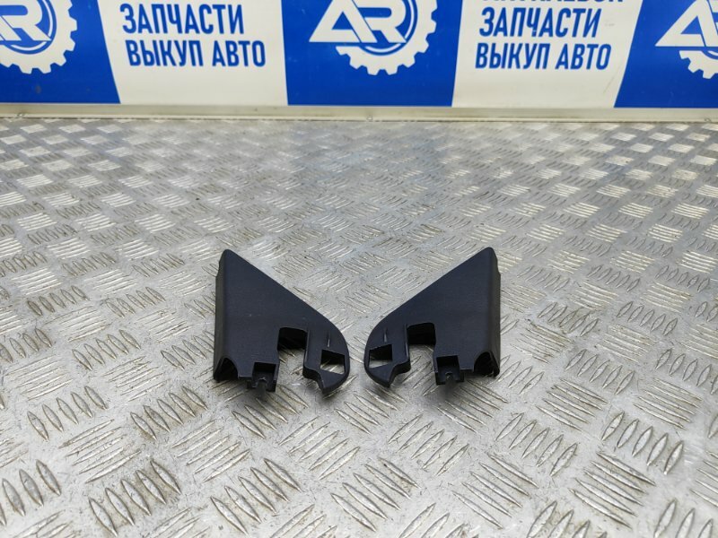 Б/У Уголок зеркала (пара) Skoda Fabia 2 MK2 / Шкода Фабия 2 MK2 1.4 CGG 86 Л.С 2010 перед.