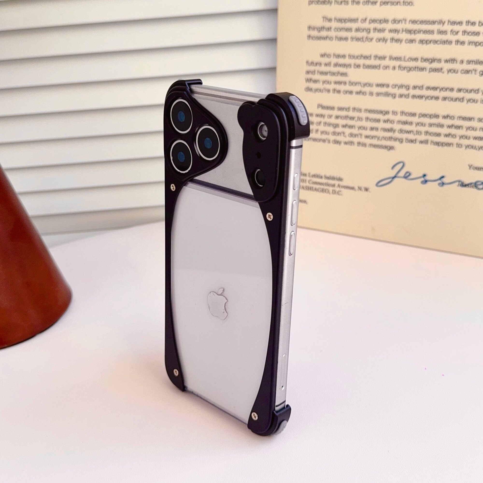 Чехол для Apple iPhone 17 Pro / Айфон 17 Про, матовая поверхность, чехол-кардиомонитор, металл, защита камеры, ударопрочный, усиленные углы, Apple, Apple iPhone 17 Pro, black,