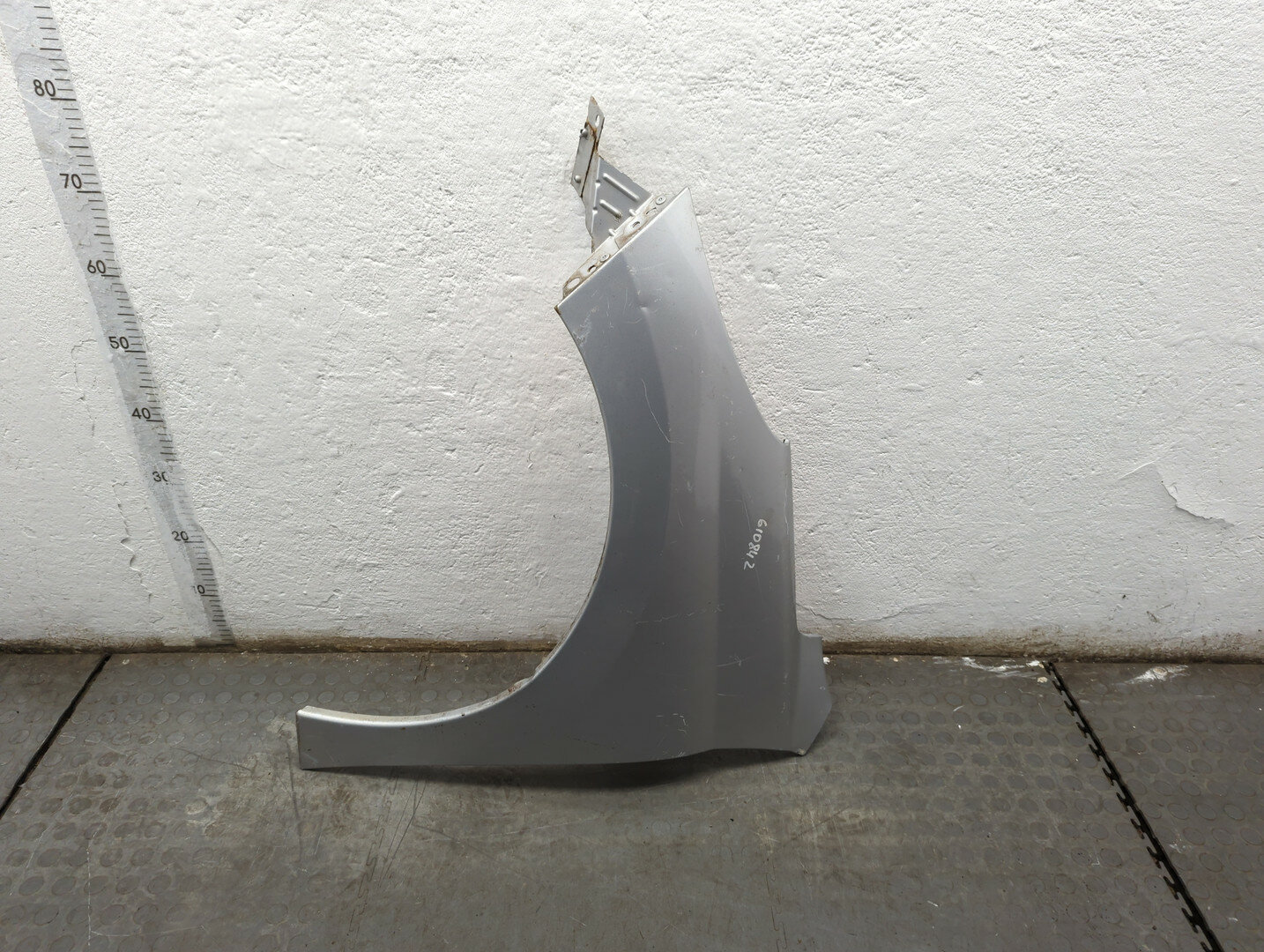 Крыло левое переднее Peugeot 207 Б/У