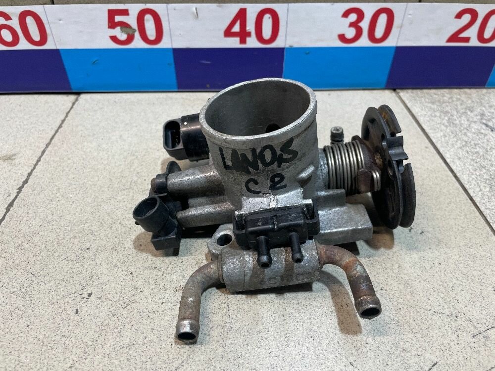 Дроссельная заслонка Chevrolet Lanos 96184568