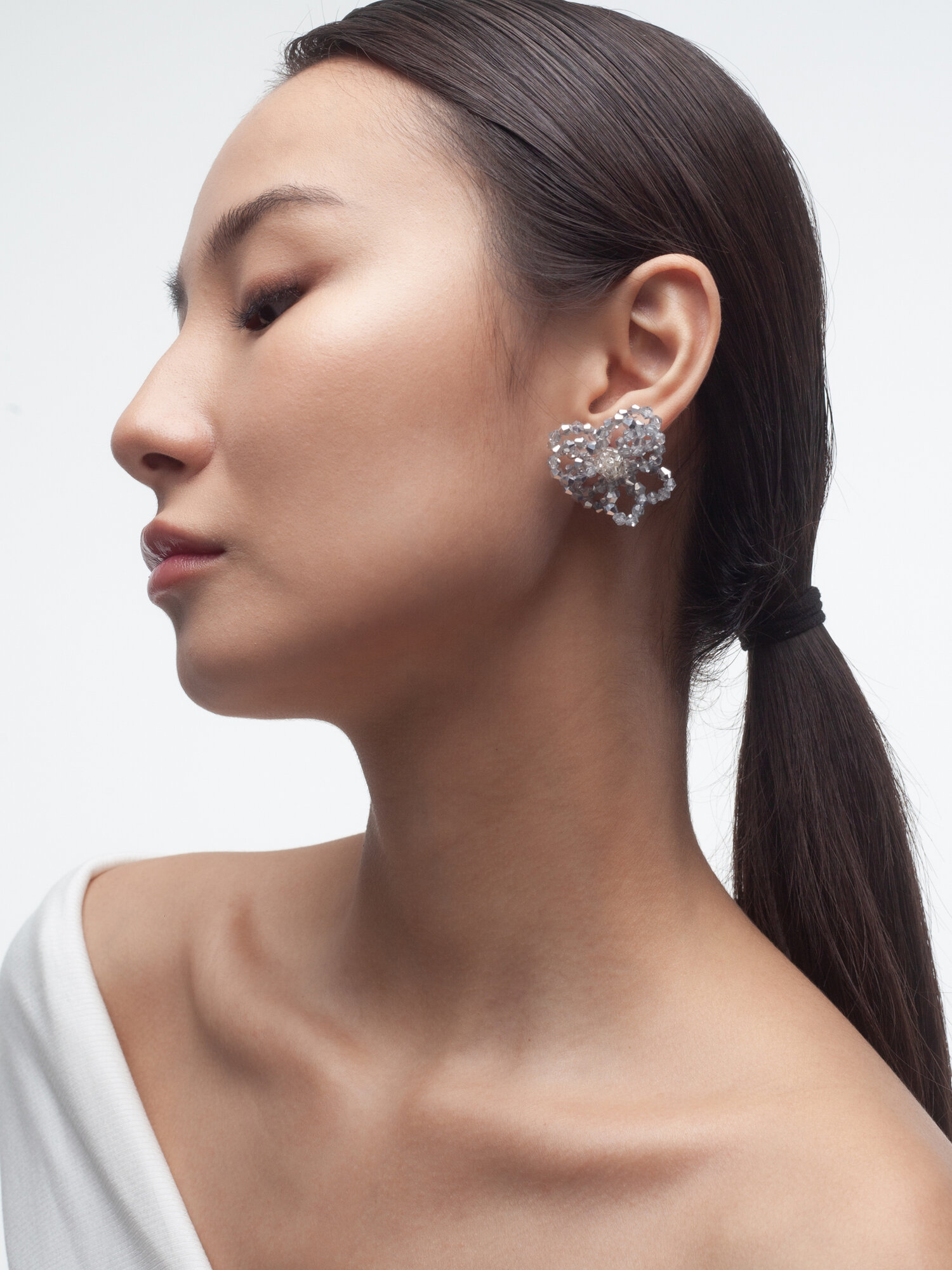 Серьги пусеты, бисер