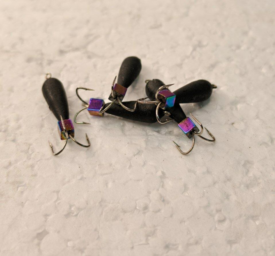 Мормышка вольфрамовая безнасадочная 1штука "яман" Черт с петлей (длинный) 1,50 гр. d-5 мм. кубик хамелеон