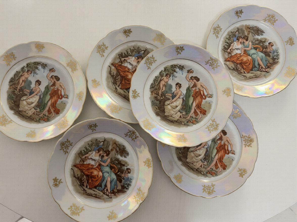 Тарелки Kahla "Мадонна", фарфор, с античной росписью, с золотой окантовкой, винтажные, 6 шт