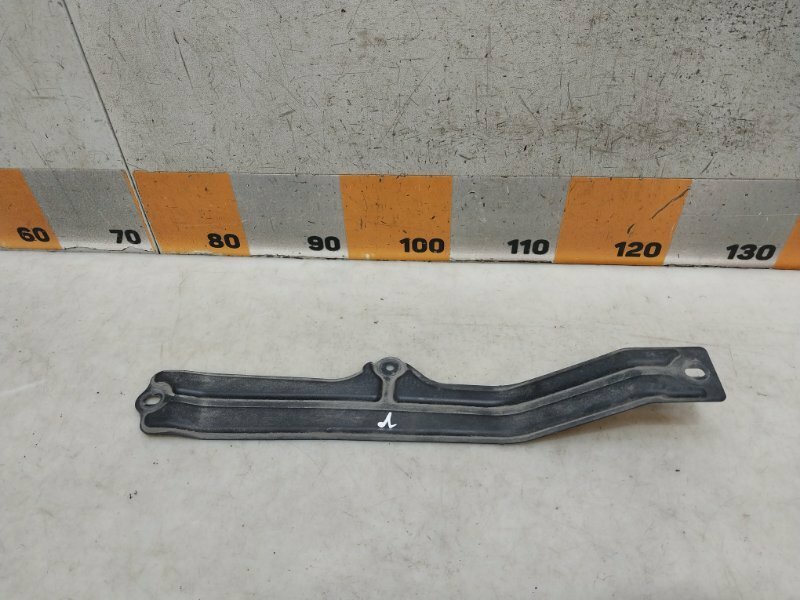 Б/У Пыльник переднего левого крыла Pontiac Vibe 2003 1 485339 PONTIAC арт. 5388301010