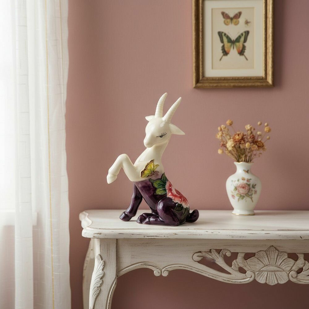 Фигурка Коза