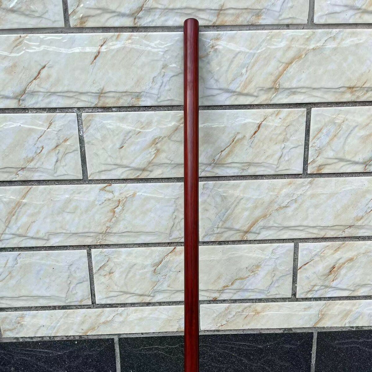 Палка из палисандра с полностью вырезанной рукояткой в виде дракона, цельная деревянная палка для использования в автомобиле, фитнес-игрушка, палка для тайцзи и боевых искусств.