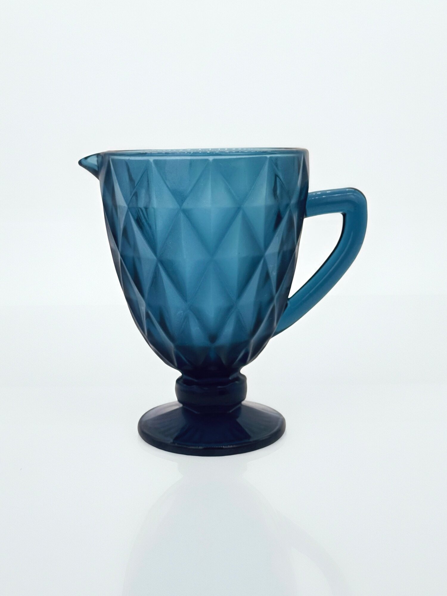 Графин стеклянный для сока, морса, лимонада, кувшин для напитков, цвет синий, 1,1 л