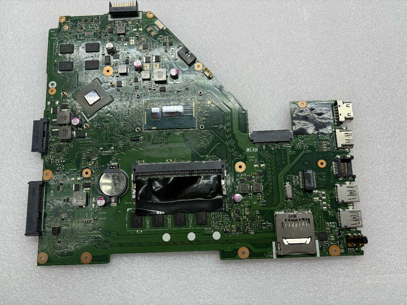 Материнская плата ASUS X550LB i5-4210U(039825)