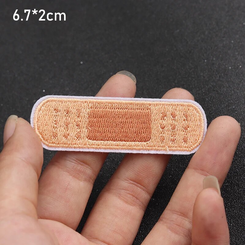 Наклейка вышитая Band-Aid, 6.7*2см, G-BT0069-5