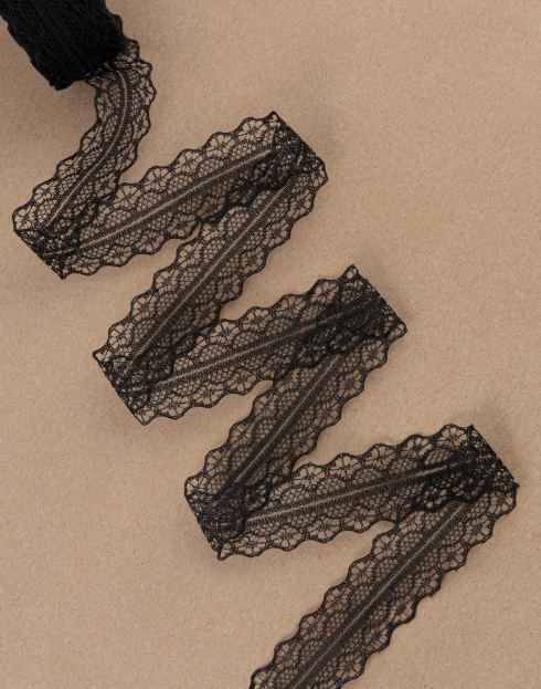 Кружево капроновое 30 мм, чёрный, 10 м