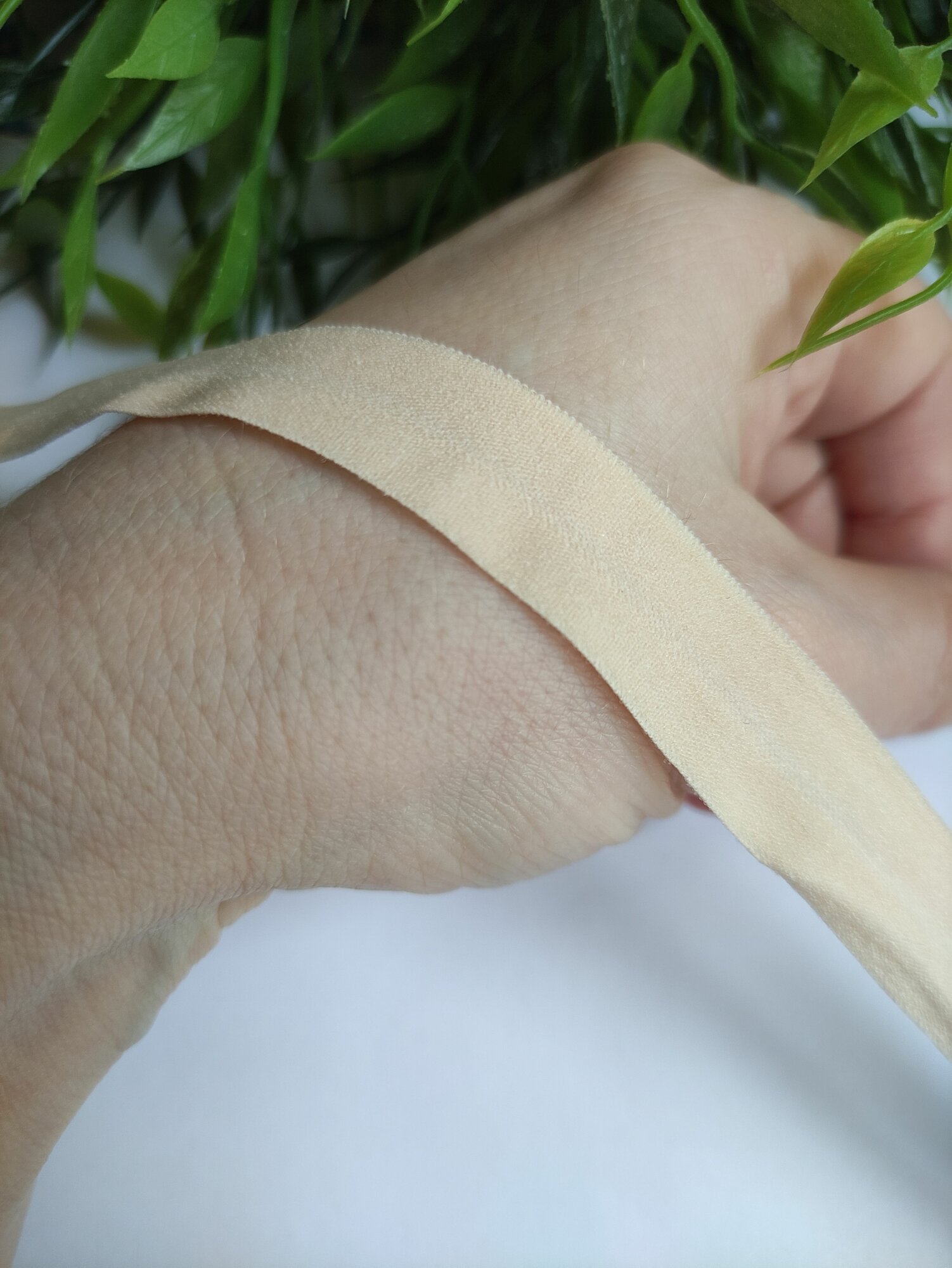 Трикотажная бейка (окантовочная резинка) шир. 20мм, длина 5м, матовая песочная