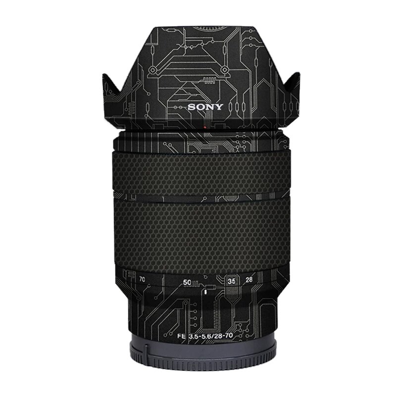 Объектив Sony FE 28-70мм f/3.5-5.6 G с циркуитным тёмным золотым дизайном для современных фотографий