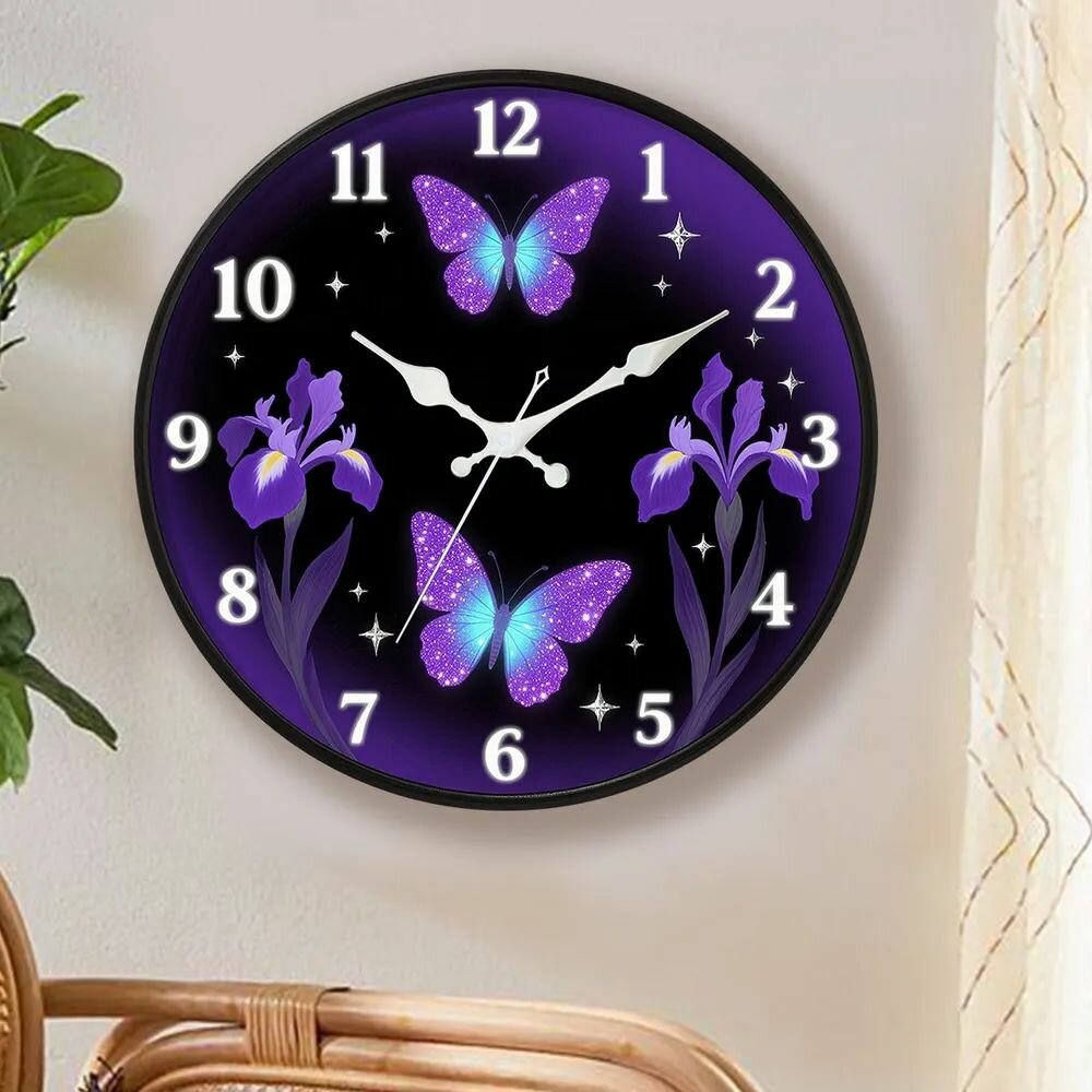 Настенные часы, 20 см х 20 см