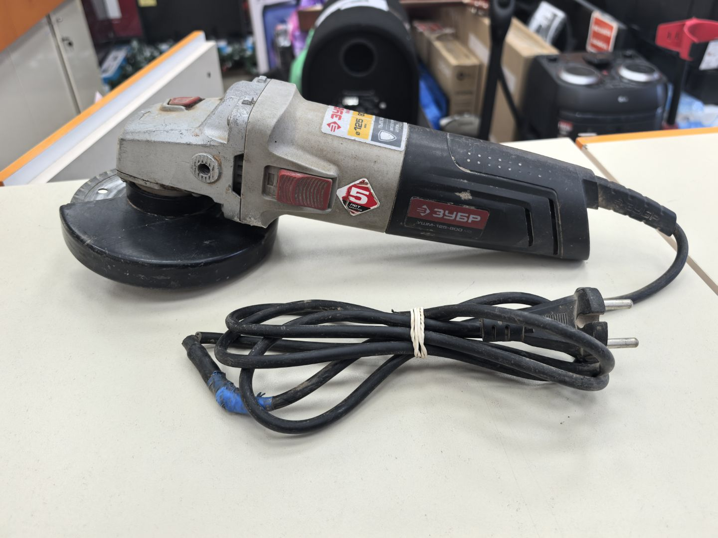 ЗУБР "мастер" Угловая шлифовальная машина [УШМ-125-800 М3] { 125мм, 11000об/мин, 800Вт }, уценка