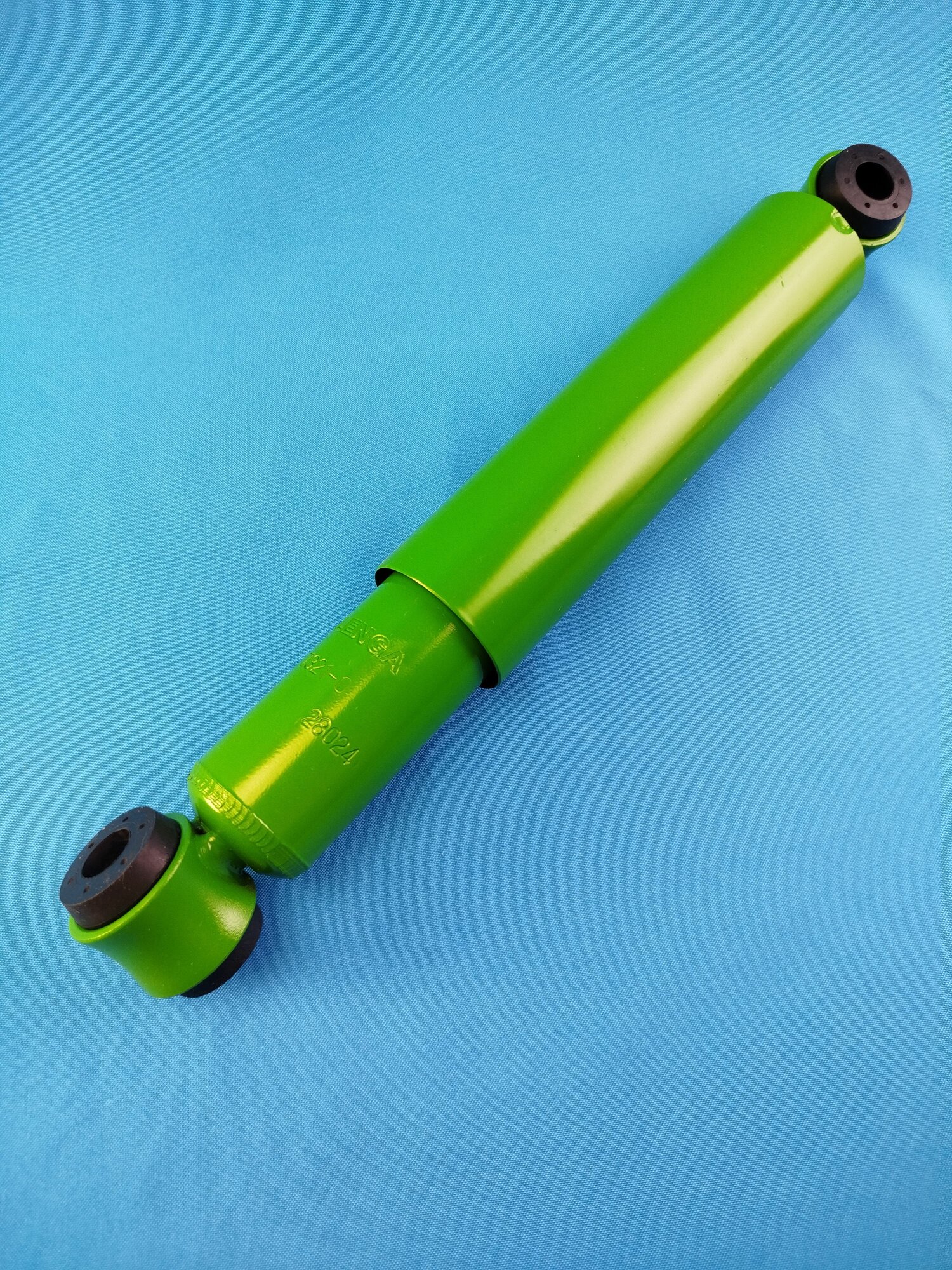 Амортизатор "PILENGA"для а/м УАЗ 2206, 3303, 3741, 3909, 3962