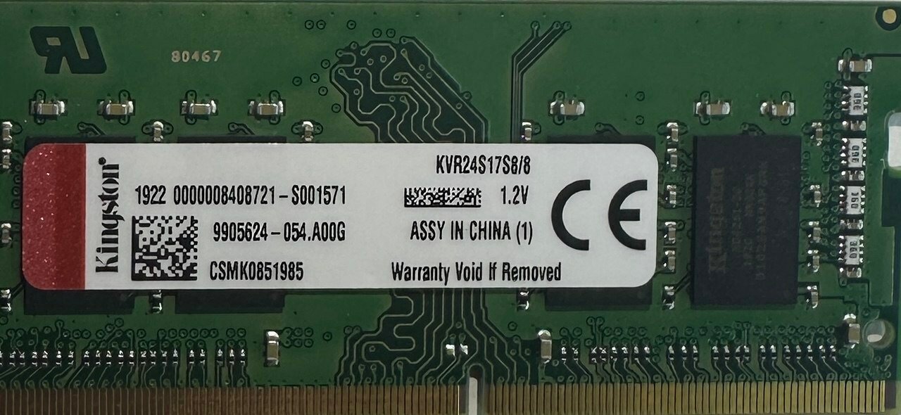 Оперативная память для ноутбука KiNGSTON DDR4 8Gb 2400MHz 1x8 ГБ (KVR24S17S8/8)