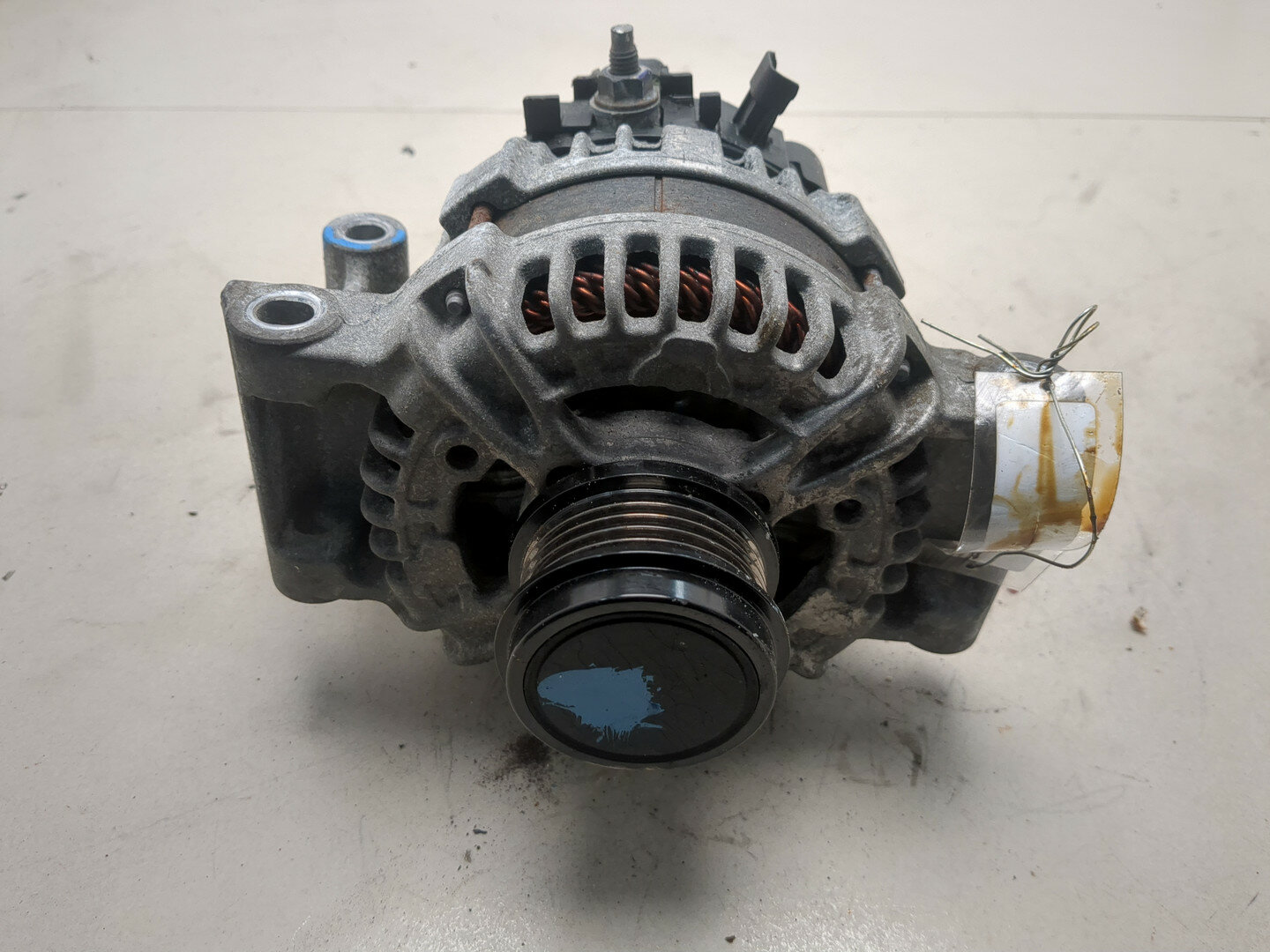 Генератор Chevrolet Equinox Б/У