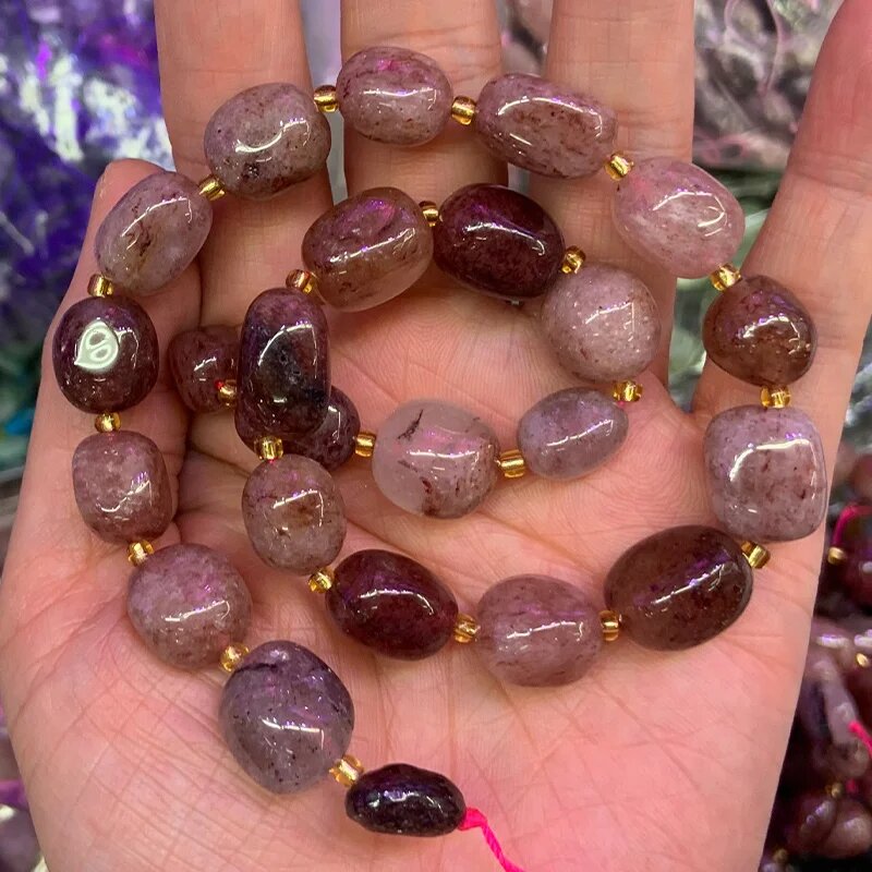 Бусины из натурального содалита, клубничного кварца и океанического агата Furiosa Strawberry Quartz