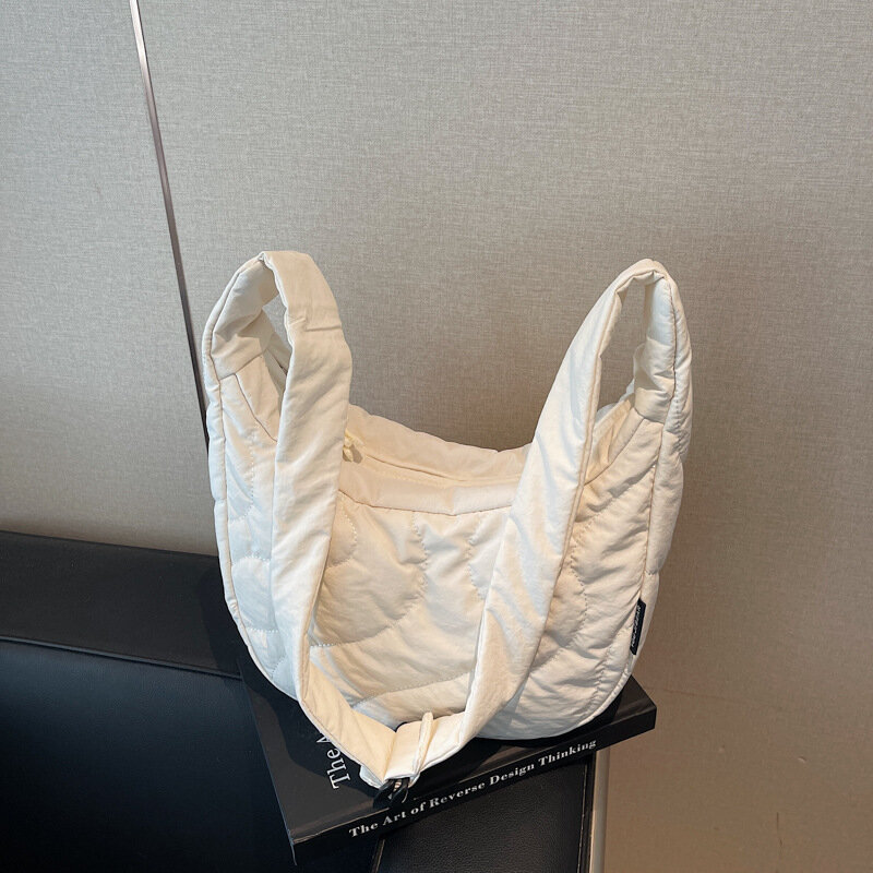 20262025 Новая корейская версия, нишевый дизайн, большая вместимость, сумка для пельменей, высококачественная модная универсальная элегантная сумка через плечо