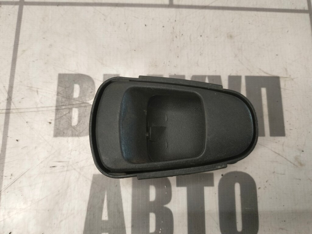 Ручка двери передней внутренняя левая Daewoo Nexia 95-16