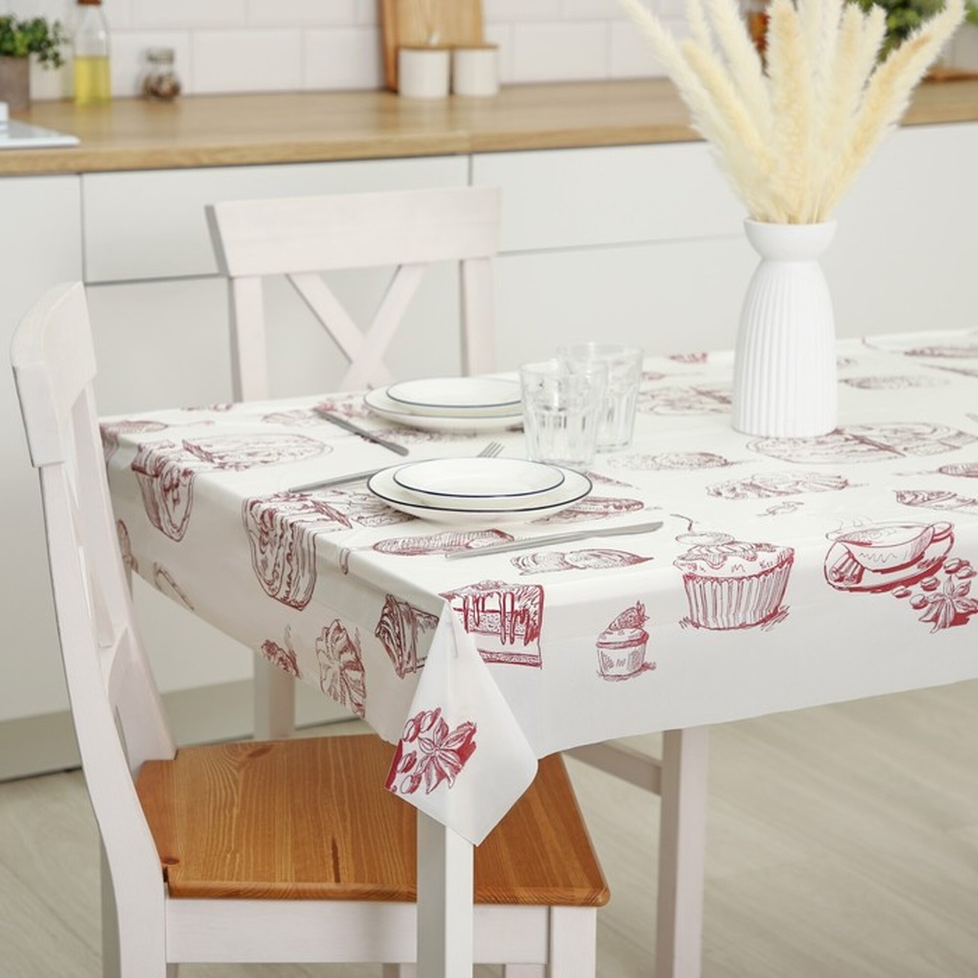 Скатерть без основы одноразовая двухсторонняя «Сладости», 110×180 см, рулон 3 шт 9402549