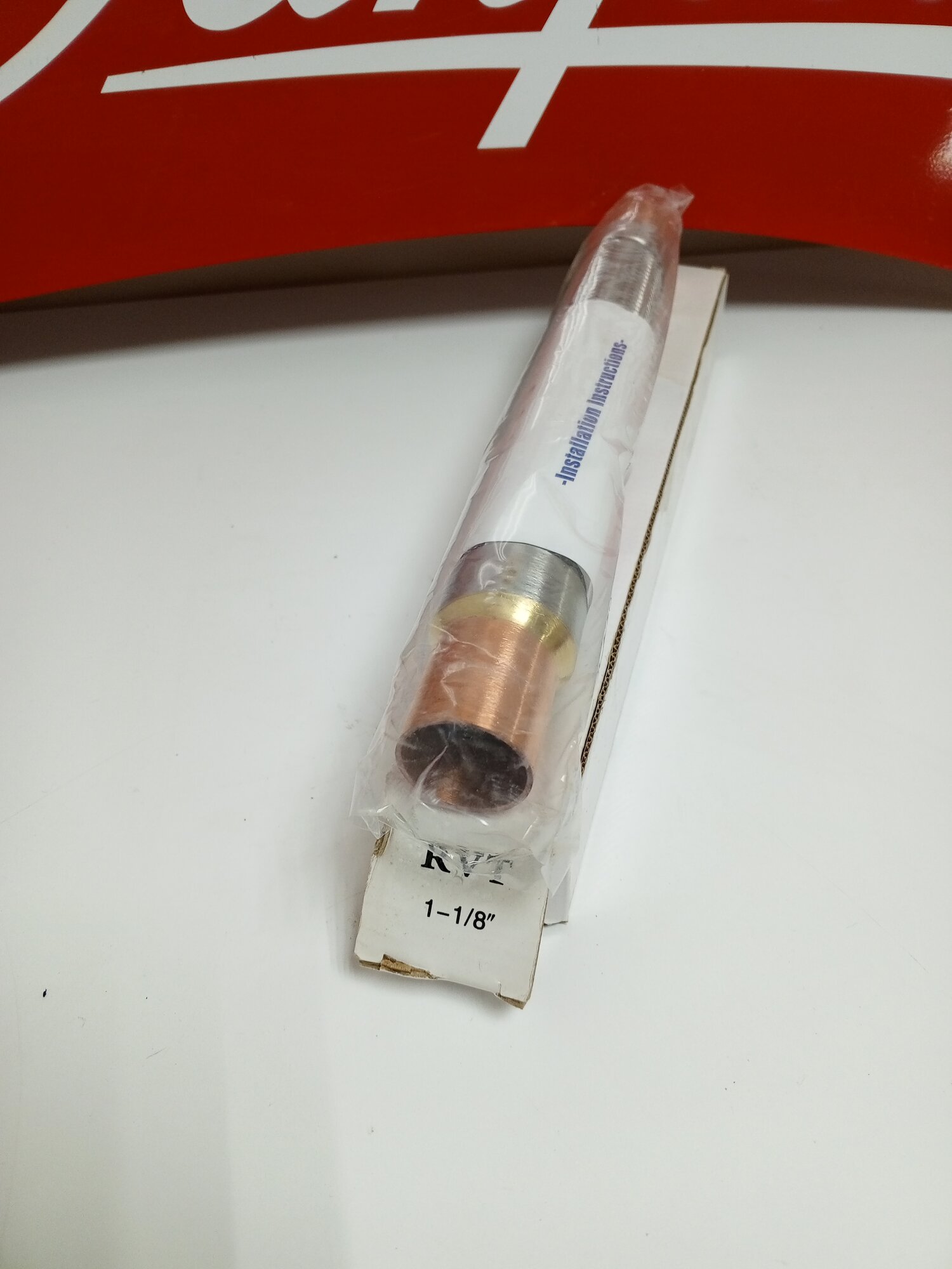 RVT 1-1/8 Обозначение 1-1/8" указывает на размер подключения