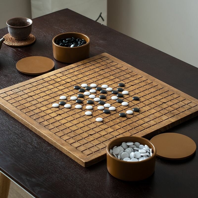 Го/шахматная доска из массива дерева, черно-белые нарды