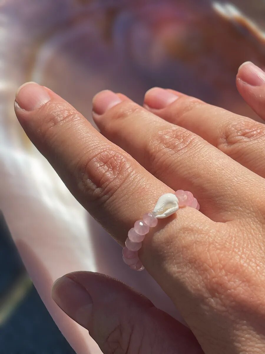 Кольцо, ракушка, кварц