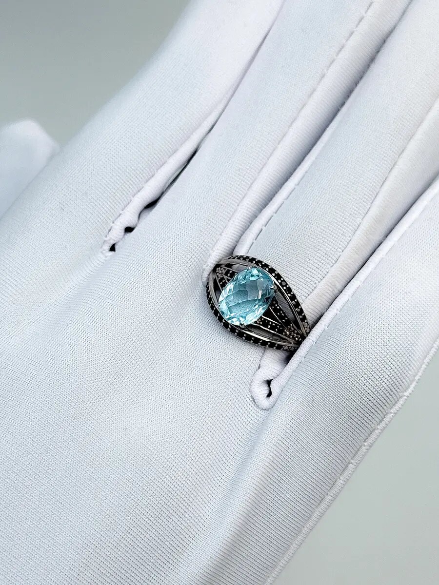 Кольцо, шпинель, топаз