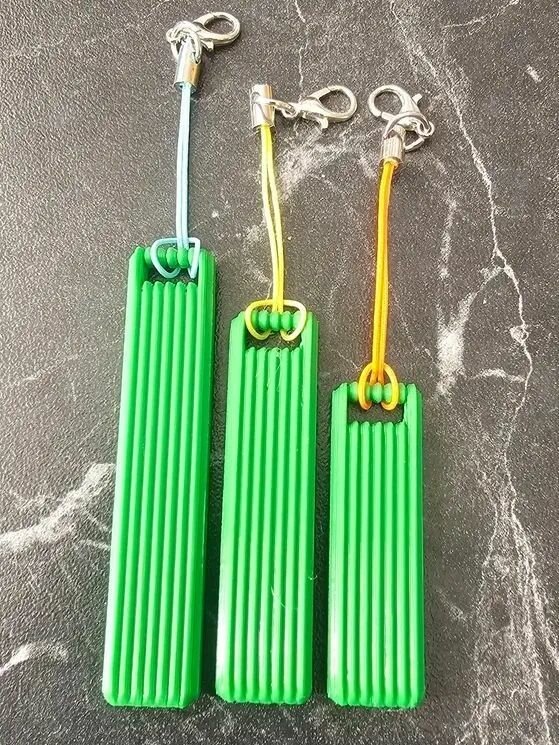 Свисток брелок набор из 3 шт разной тональности, цвет зеленый