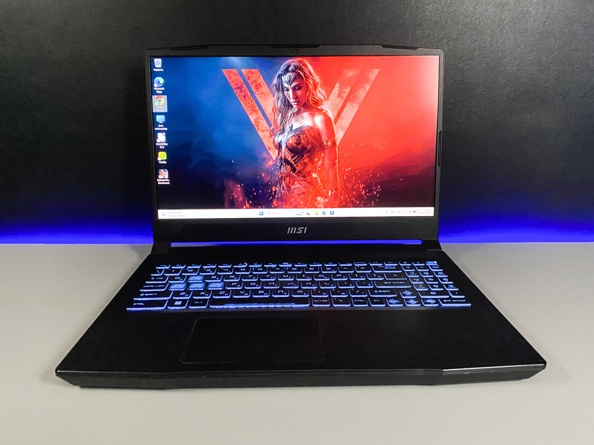 Игровой Ноутбук MSI Bravo 15.6" 144Hz/ AMD Ryzen 5 7535HS 6/12*3.30-4.50GHz/RTX 4060-8Gb/16Gb/SSD 512Gb