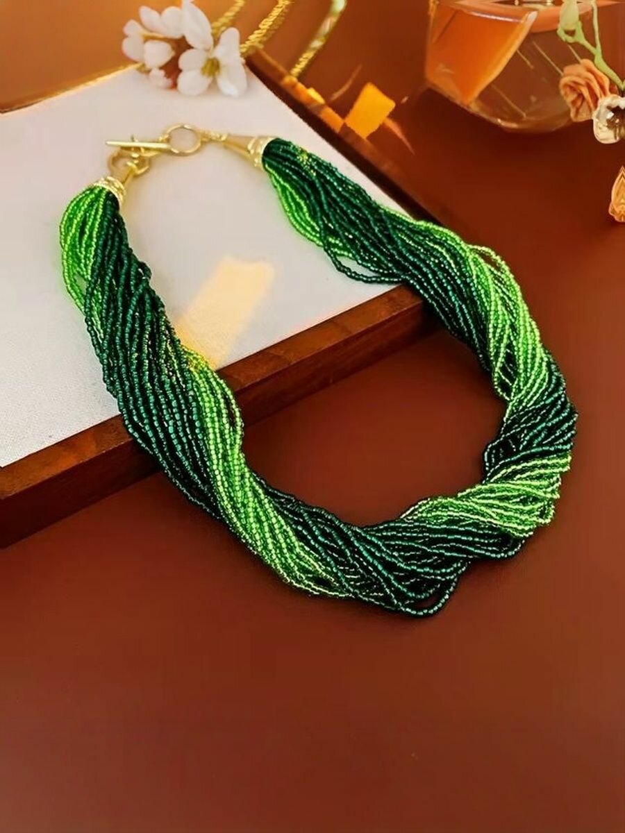 Бусы, бисер