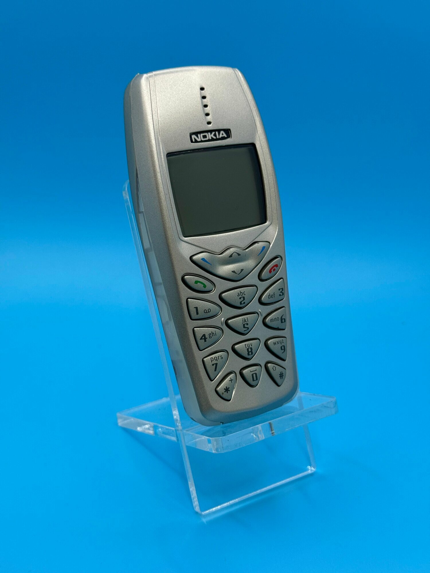 Мобильный телефон Nokia 3510
