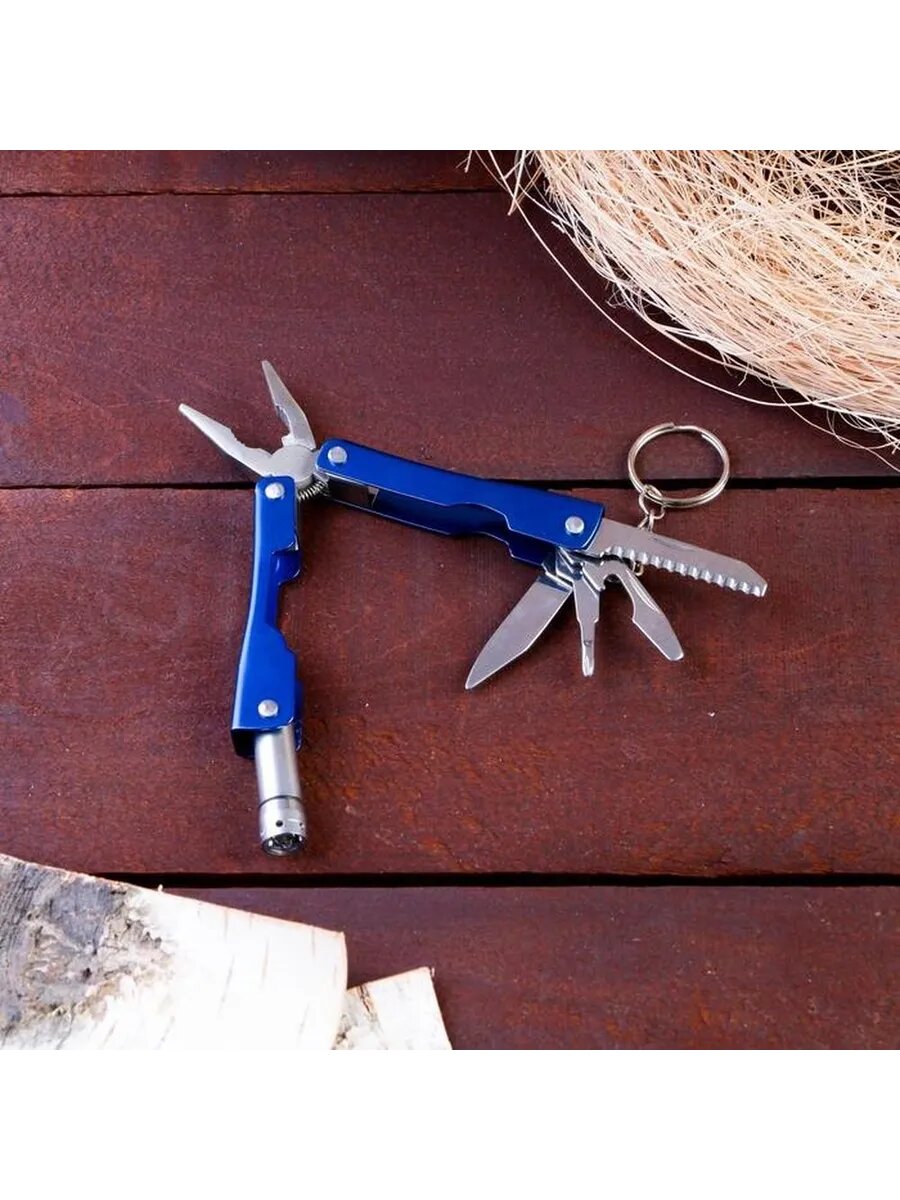 Многофункциональный мультитул с фонариком, стильный дизайн