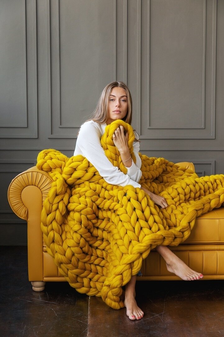 Плед крупной вязки 200*210 см Dollywool, цвет горчица